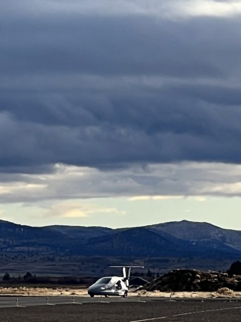 THE SILVER BULLET: SWITCHBLADE CLOCKS 113 MPH - TOP AIRSPEED EVER ...